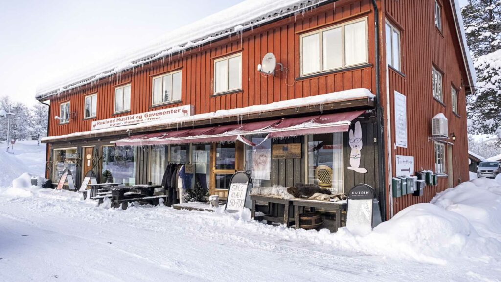 Knitting cafe with goodie bag - Rauland Interior - Visit Rauland